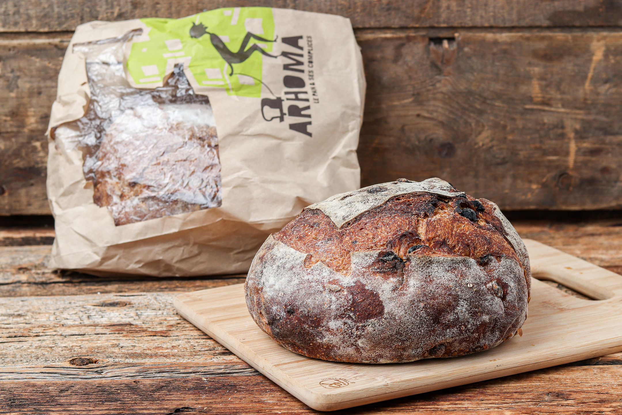 Miche raisins secs, muscade et cannelle - Marché des Fermes Lufa