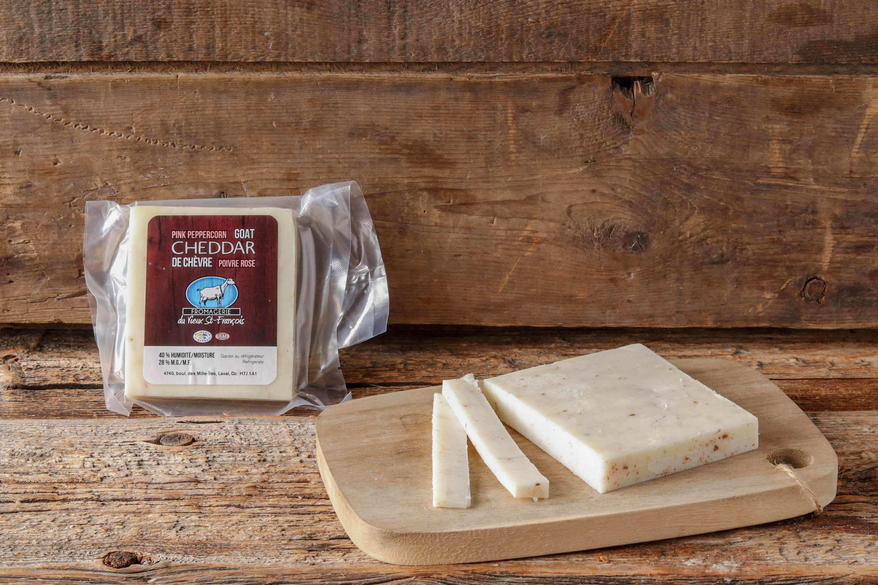 Pink Peppercorn Goat Milk Cheddar - Lufa Farms Marketplace