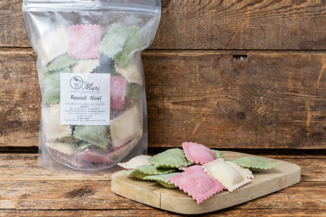 Holiday Spinach & Three Cheese Ravioli (frozen) - Lufa Farms Marketplace