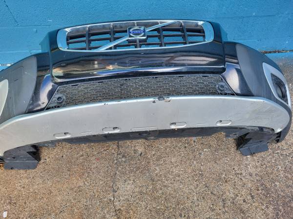 08 16 VOLVO XC70 FRONT BUMPER COVER ASSEMBLY WITH GRILLE AND FOGLIGHT ...
