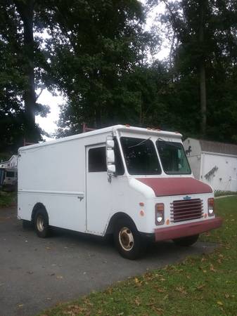 88 Grumman Olsen Step Van Chevy Chassis - $2995 (Zionsville) | Cars ...