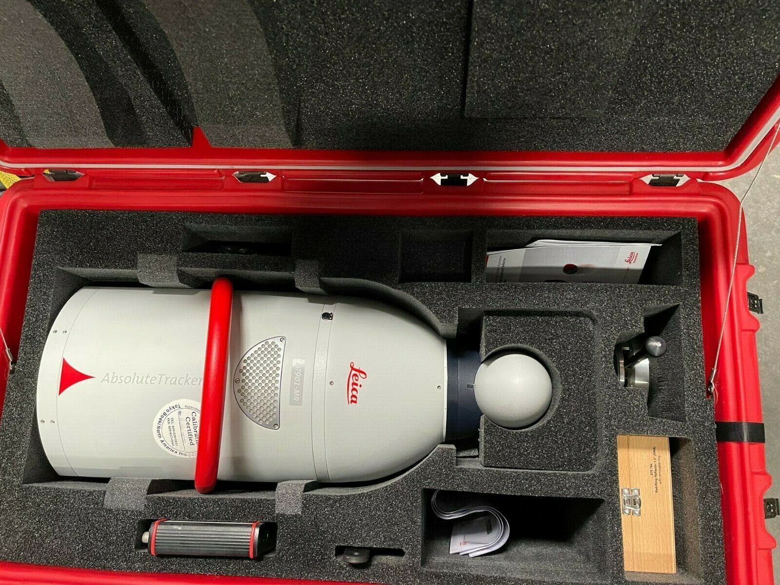 Leica Absolute Tracker AT901-MR Complete System | Tools For Sale ...