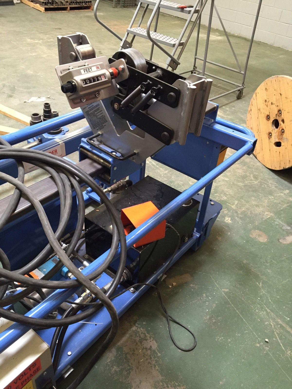 Reel-O-Matic NK4 RH 7.5HP 230V 3-Phase Wire Machine | Tools For Sale ...