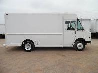 01 Freightliner MT45 W700 14ft &18ft Step Van 5.9L 24V Cummins Fedex ...
