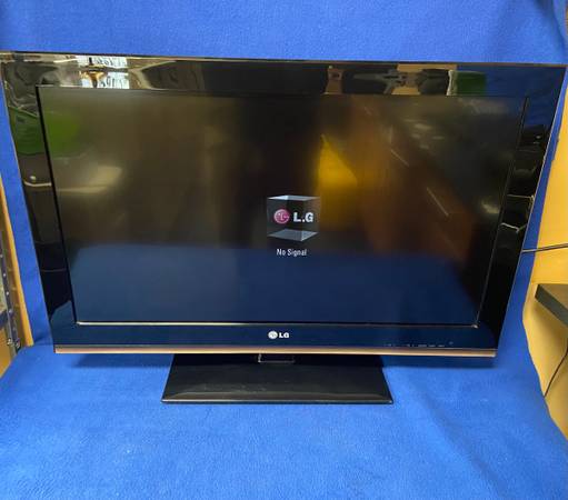 LG 32” Non-Smart TV 11040362 - $49 (Marietta) ‹ image 1 of 2 › 591 Powder Springs st near ...