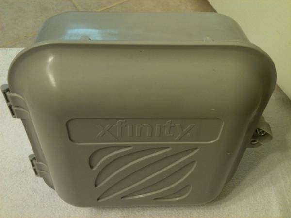 NEW Comcast Xfinity Gray Demarcation Enclosure Cable Box Splitter $25 ...