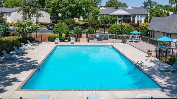 W/D Hookup, Swimming Pool, Electric Vehicle Charging Stations (Smyrna ...