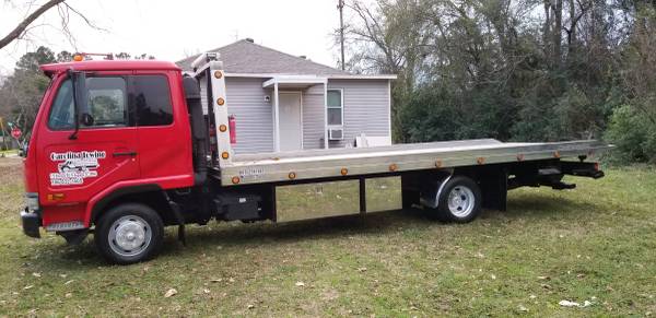 2004 Nissan UD rollback wrecker - $25000 (North Augusta South Carolina ...