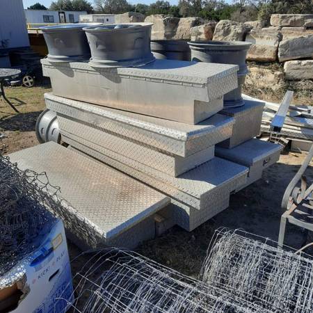 Aluminum Tool Boxes (Georgetown Metal Recycling) ‹ image 1 of 2 › 32800 ...