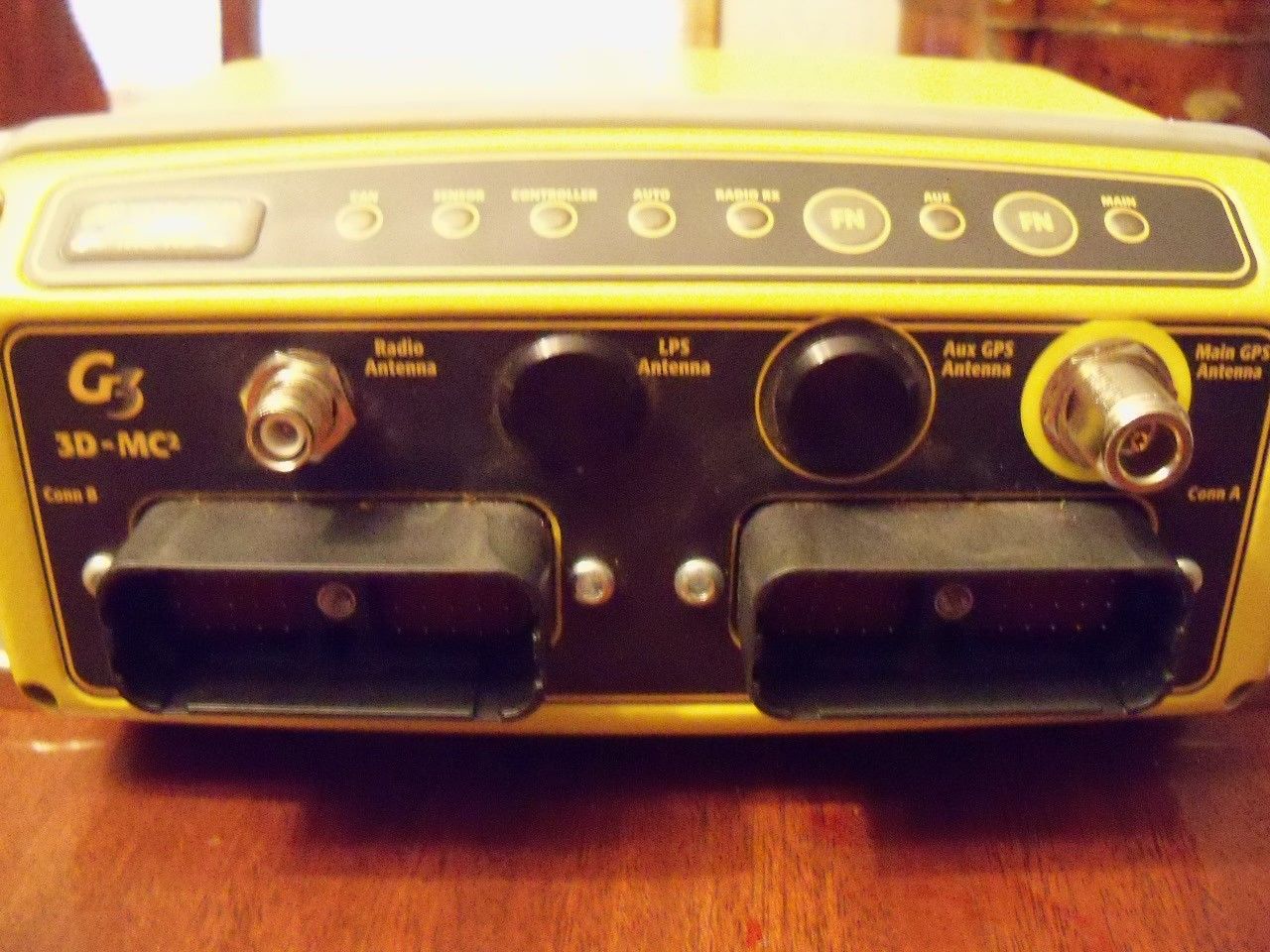 Topcon MC-R3 GPS machine control G3 3D-MC2 mag box | Electronics For ...