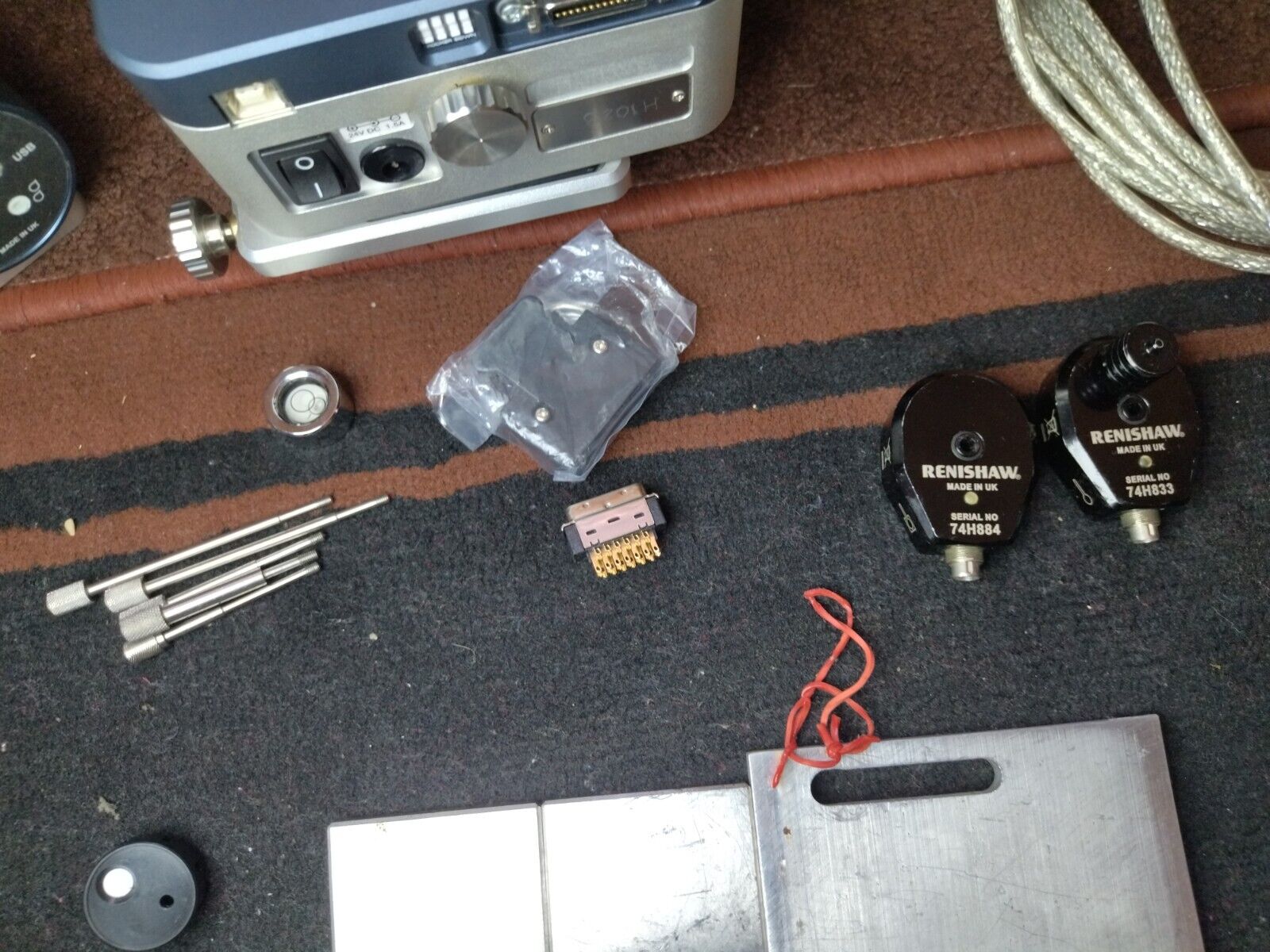 Renishaw xl-80 helium neon Laser Interferometer + xc 80 | Electronics ...