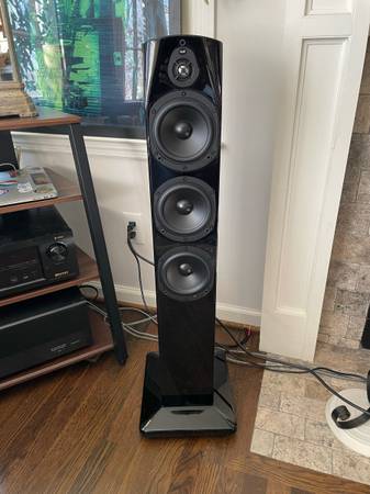 NHT Classic Absolute Tower speakers like new $400 | Electronics For ...