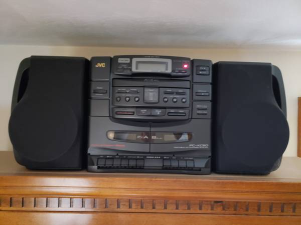 JVC PC-XC50 Stereo System Boombox 6 Disc CD Changer/Cassette Rem. Spea ...