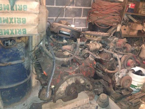 345 International Engine/Motor and Transmission - $1 | Cars & Trucks ...