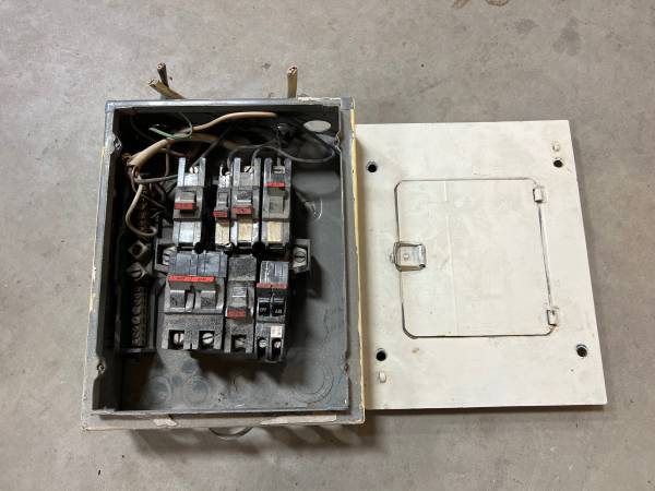 Federal Pacific Stab-lok Electrical Panel Box With Breakers $100 ...