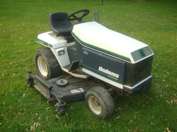 Bolens GT 2000 Garden Tractor With 60 Deck | Garden Items For Sale | Buffalo, NY | Shoppok