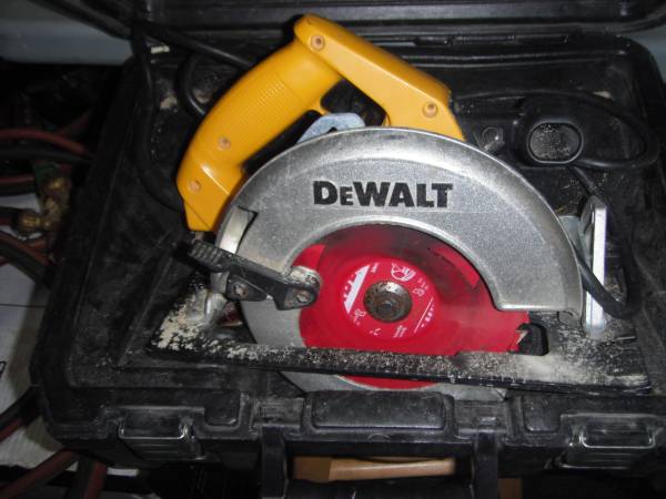 Dewalt DW362 Circular Saw - $55 (Niagara Falls, New York) ‹ image 1 of ...