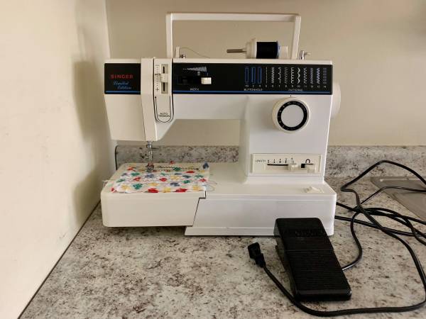 Singer 7033 Sewing Machine - $175 (Hamlin) ‹ image 1 of 6 › (google map ...
