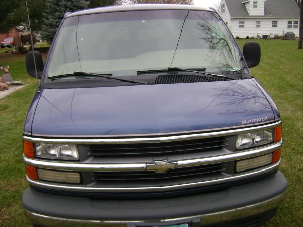 1997 chevrolet express 1500 gladiator conversion van-5.7 vortec - $2800 ...