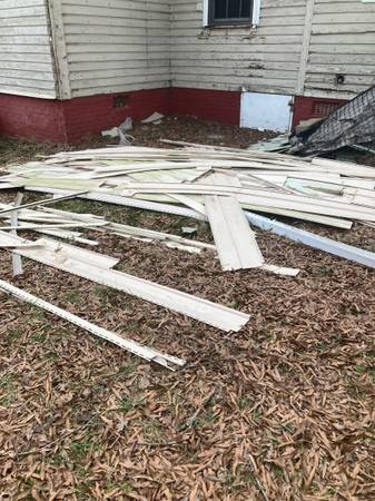 Vinyl siding,used,free (Charlotte) ‹ image 1 of 3 › (google map) | Free ...