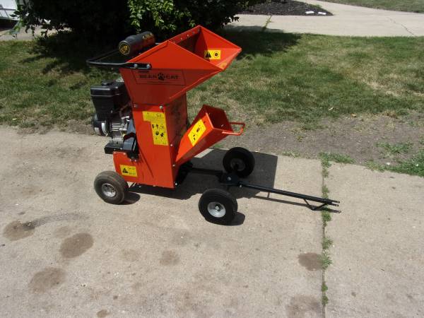 Echo SC3305 Shredder Chipper $1,295 | Garden Items For Sale | Chicago ...