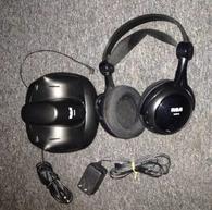 RCA WIRELESS HEADPHONES - NEW IN BOX - $10 (Oak Hill) ‹ image 1 of 2 ...