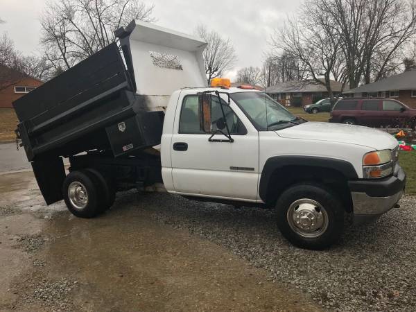 GMC 2002 Sierra 1 Ton Dump Truck - $11500 (Reynoldsburg) | Cars ...