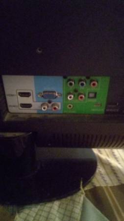 Vizio 19 inch flat screen tv with remote $40 | Electronics For Sale ...