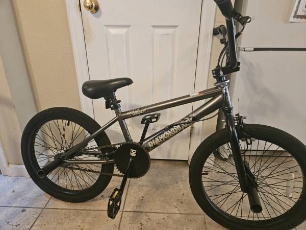 Diamondback Grind Pro 20 kids BMX bike w/stunt pegs $225 | Bikes For ...