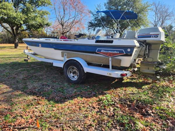 Glassmaster tri-hull fishing boat. 115 Evinrude outboard and trailer ...