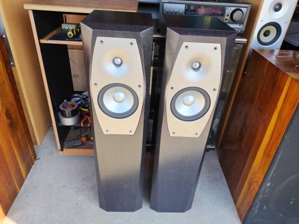 Excellent Infinity tower speakers $125 | Electronics For Sale | Dayton ...