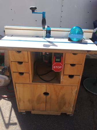 Rockler Pro Lift Router Lift With Porter Cable Router & Rolling Stand ...