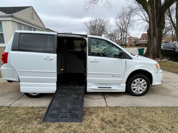 Handicap van 2016 dodge grand caravan wheelchair accessible $11,600 ...