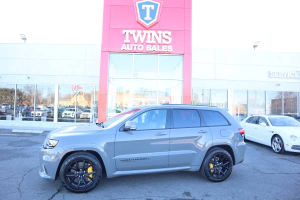 2020 JEEP GRAND CHEROKEE TRACKHAWK *** SUPER CLEAN *** MUST SEE *** FI ...
