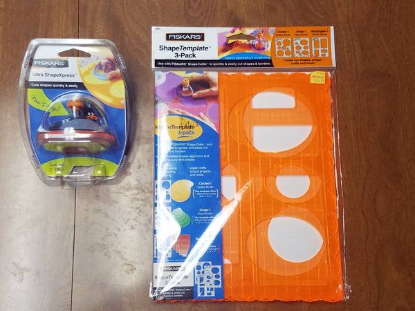 Fiskars Ultra ShapeXpress Cutters + 3-Pack Shape Templates $15 | Arts ...