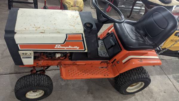 Simplicity 4211 tractor w/ deck $600 | Garden Items For Sale | Detroit ...
