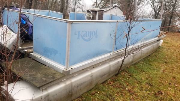pontoon base $900 | Boats For Sale | Duluth, MN | Shoppok