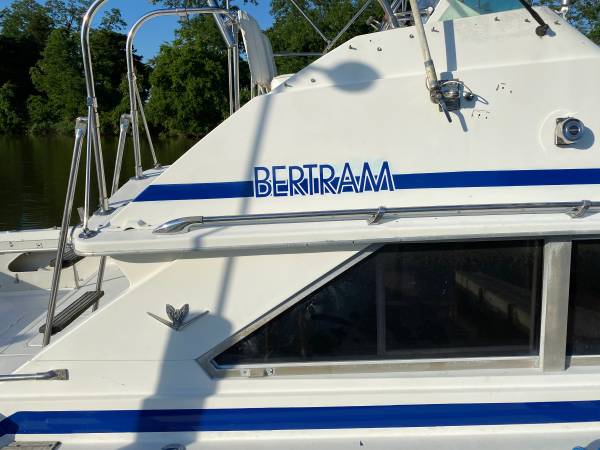 Bertram 28 Flybridge $5,500 | Boats For Sale | Eastern Shore, MD | Shoppok