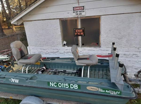 Pelican pontoon boat $800 | Boats For Sale | Eastern North Carolina, NC ...