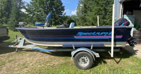 1989 Spectrum $2,000 | Boats For Sale | Eau Claire, WI | Shoppok