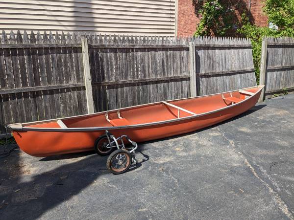 17ft red Coleman canoe $450 | Boats For Sale | Eugene, OR | Shoppok