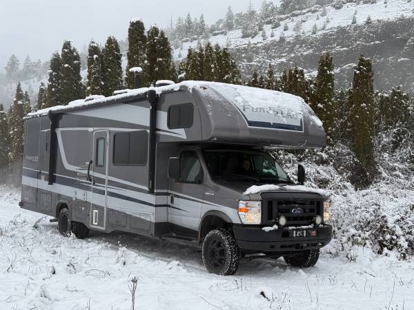 4x4 Lifted Off-Grid Class C $99,500 | RV, RVs for Sale | Eugene, OR ...