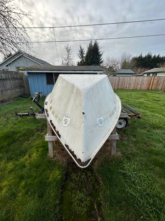 Lavro Fiberglass Drift Boat $2,000 | Boats For Sale | Eugene, OR | Shoppok