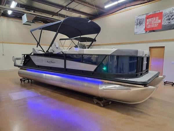 2023 SunChaser ECLIPSE 23 SBX 300HP BUNK TRAILER $79,999 | Boats For ...