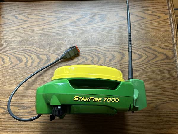 New John Deere Starfire 7000 with Radio RTK Activation $10,000 | Garden ...