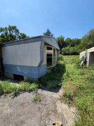 1982 Mobile Home - Housing - Shoppok