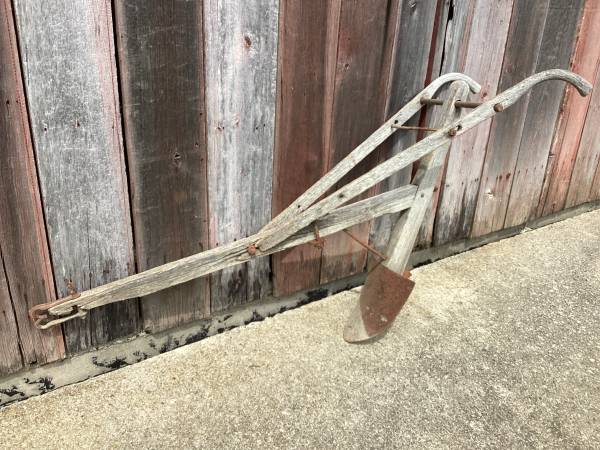 Antique Hand Drawn Single Plow Spade for Garden $30 | Garden Items For ...