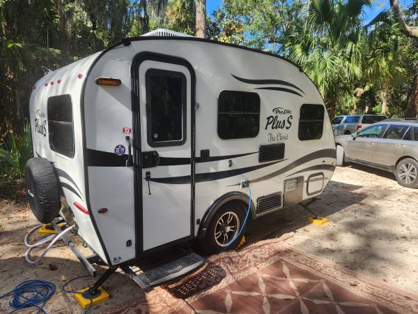Prolite Plus S Lightweight Travel Trailer tow with a car or small SUV ...
