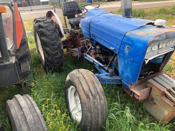 Ford 4000 Diesel engine tractor $5,000 | Garden Items For Sale | Fresno ...