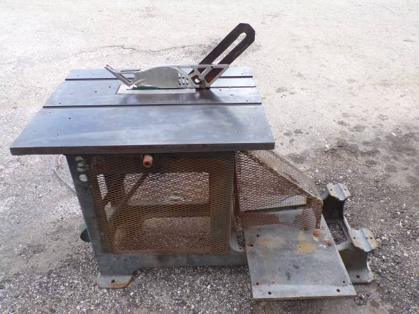 12 Inch Table Saw $125 | Tools For Sale | Green Bay, WI | Shoppok